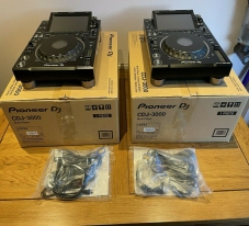 Pioneer CDJ 3000, Pioneer CDJ 2000NXS2, Pioneer DJM 900NXS2 , Pioneer DJ DJM-V10 DJ Mixer , Pioneer DJ DJM-S11, Pioneer DJ XDJ-RX3, Pioneer XDJ XZ 